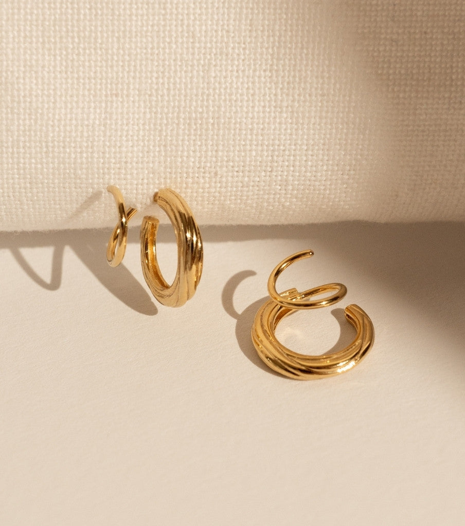 Oorbellen - carved twister – MIAB Jewels